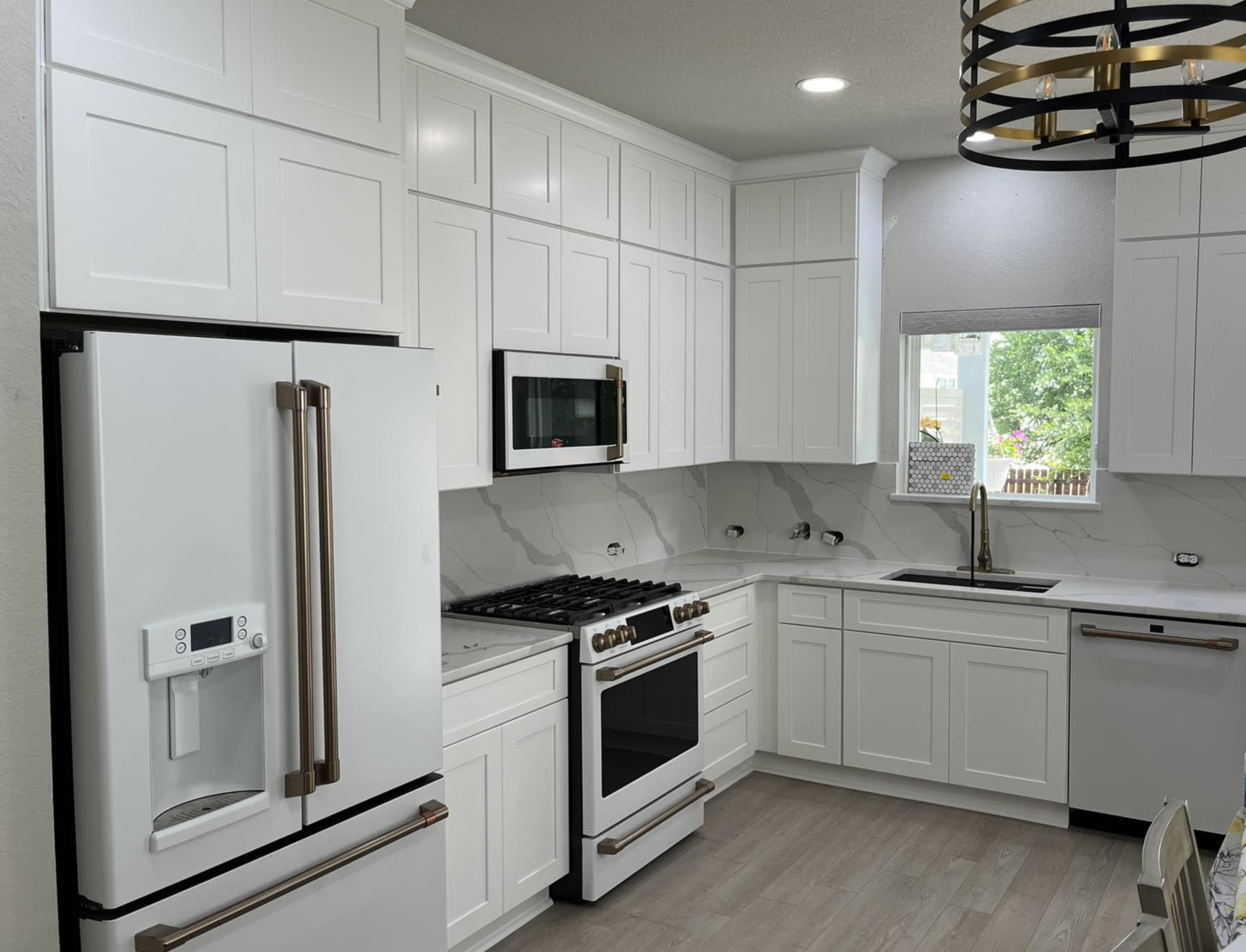 Elevate Your Kitchen: Embracing White Shaker Cabinets for a Modern Look ...
